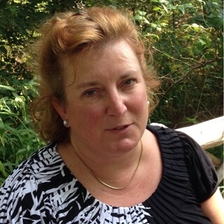 Laura Mack's Instagram, Twitter & Facebook on IDCrawl